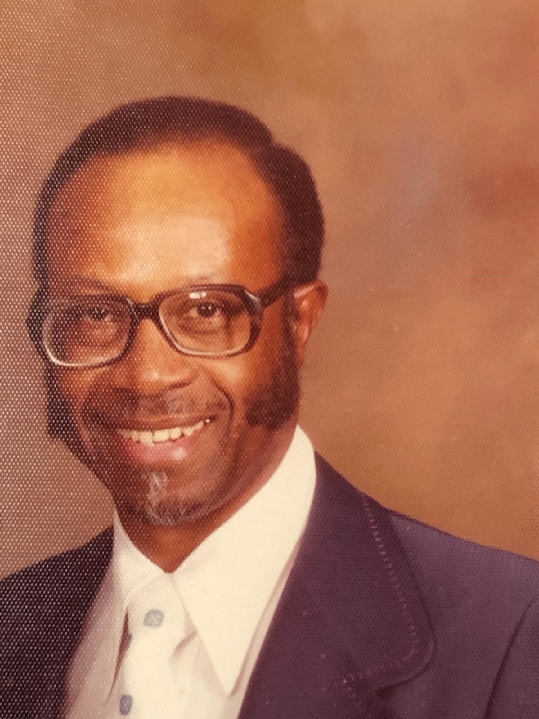 Oliver Williams - Roper and Sons