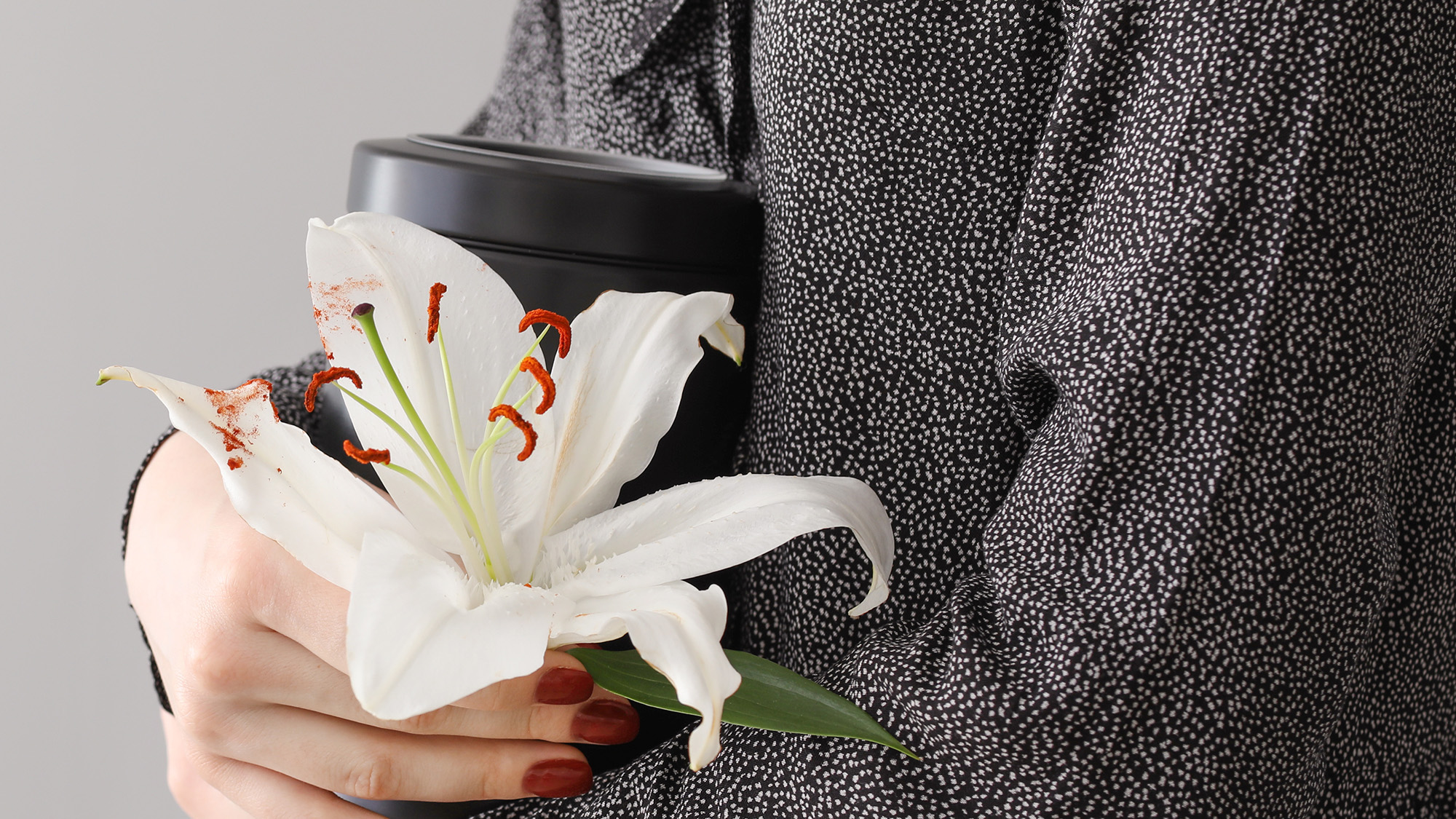Options for Your Loved One’s Cremated Remains - Roper and Sons